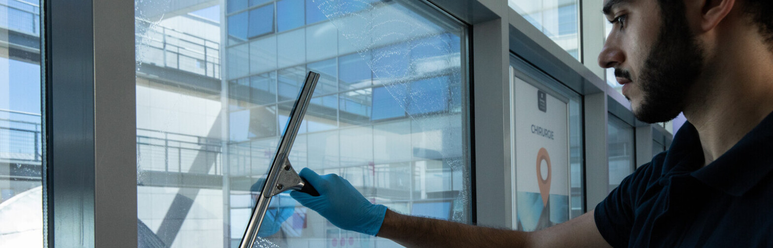 Emploi Samsic - AGENT POLYVALENT / LAVEUR DE VITRES CDI